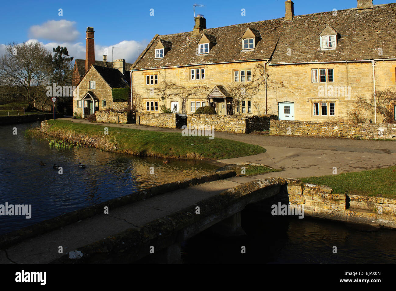 lower slaughter village the cotswolds Stock Photo - Alamy