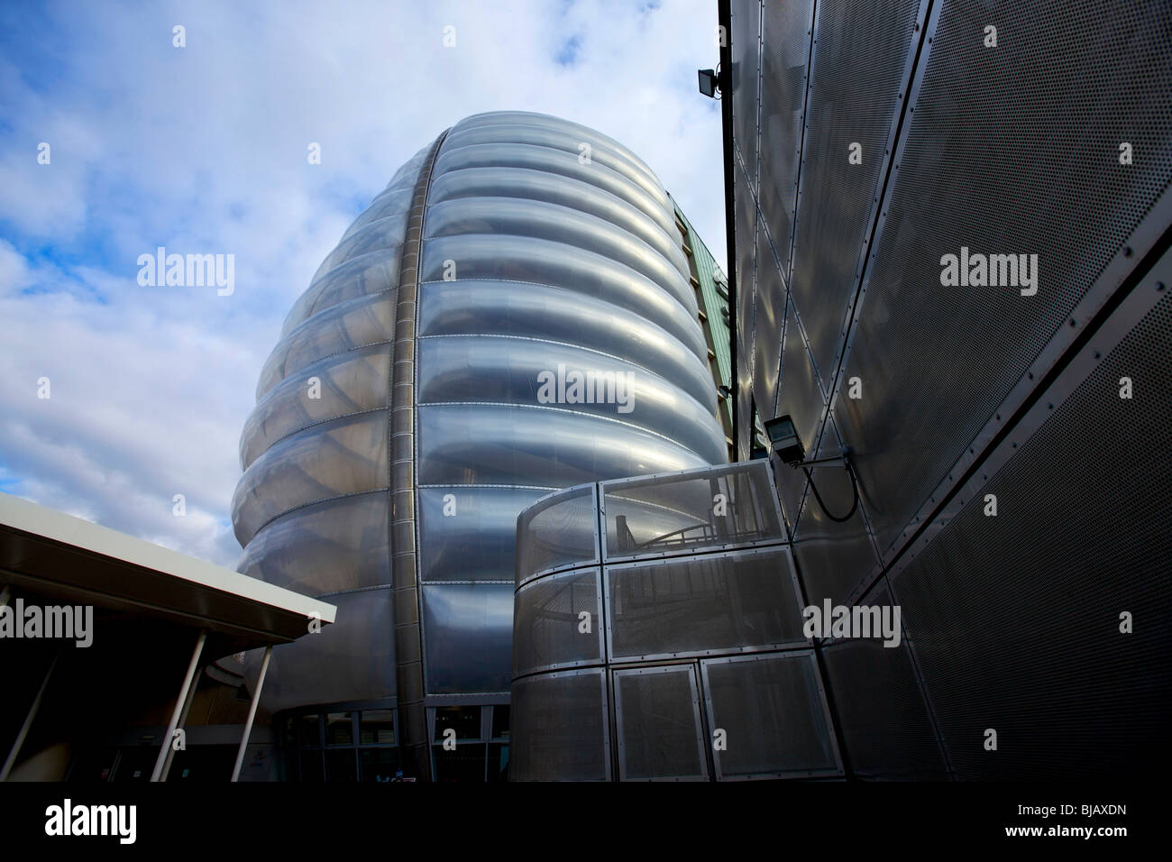 Museum space centre hi-res stock photography and images - Alamy