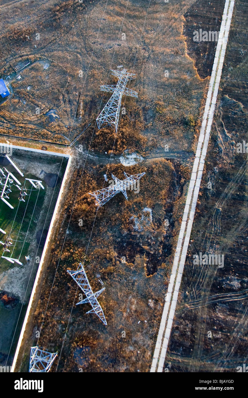 Transmission tower fallen hi-res stock photography and images - Alamy