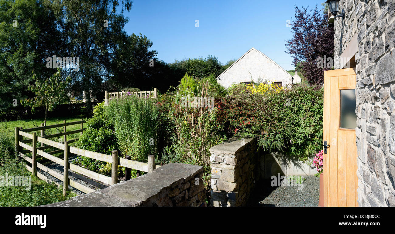 Old Stone Cottage High Resolution Stock Photography and Images - Alamy