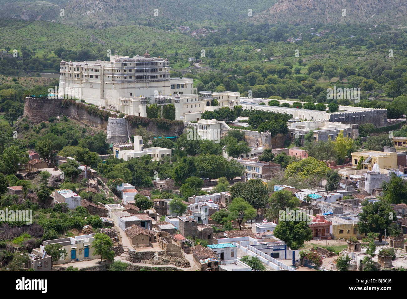 Devigarh, Devi Garh, luxury 5 star palace Hotel Udaipur Rajasthan India ...