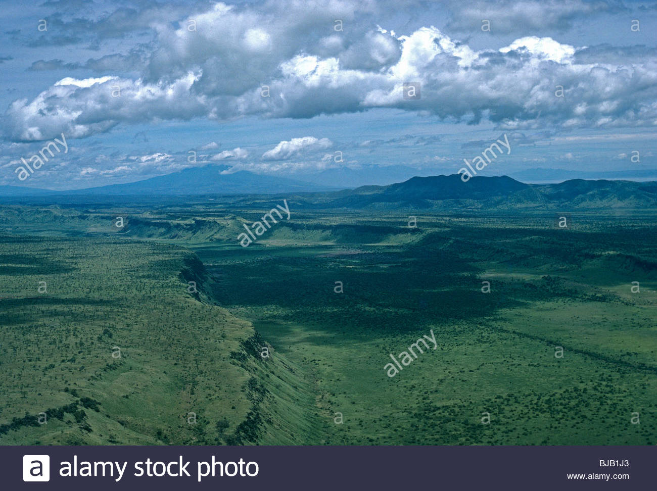 Rift Valley Escarpment Kenya Stock Photos & Rift Valley Escarpment ...