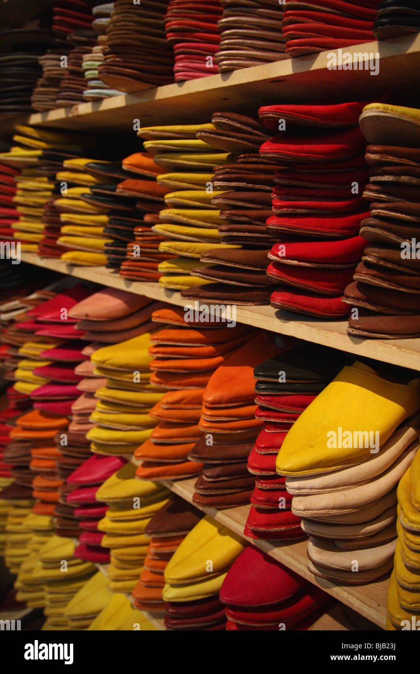Moroccan leather goods bags hi-res stock photography and images - Alamy