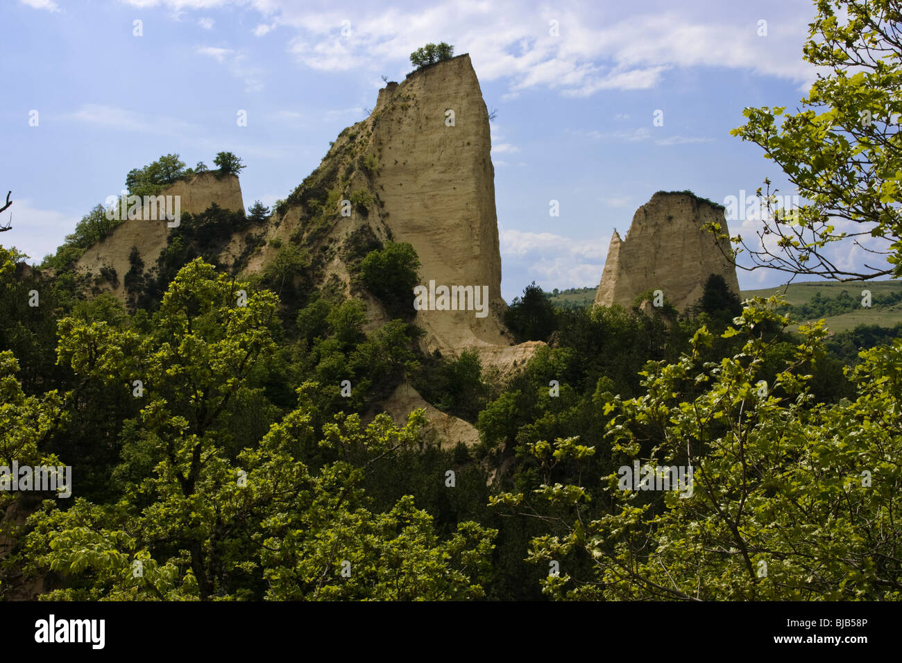 Melnik sand pyramids, stunning geologic formations, erosion, weathering ...