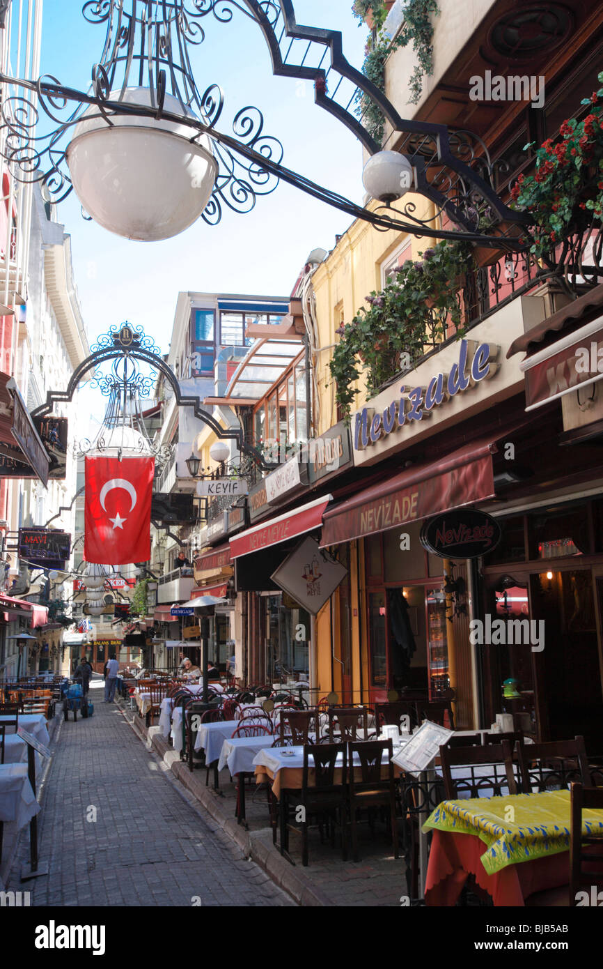 Nevizade Street, Beyoglu District, Istanbul, Turkey Stock Photo - Alamy