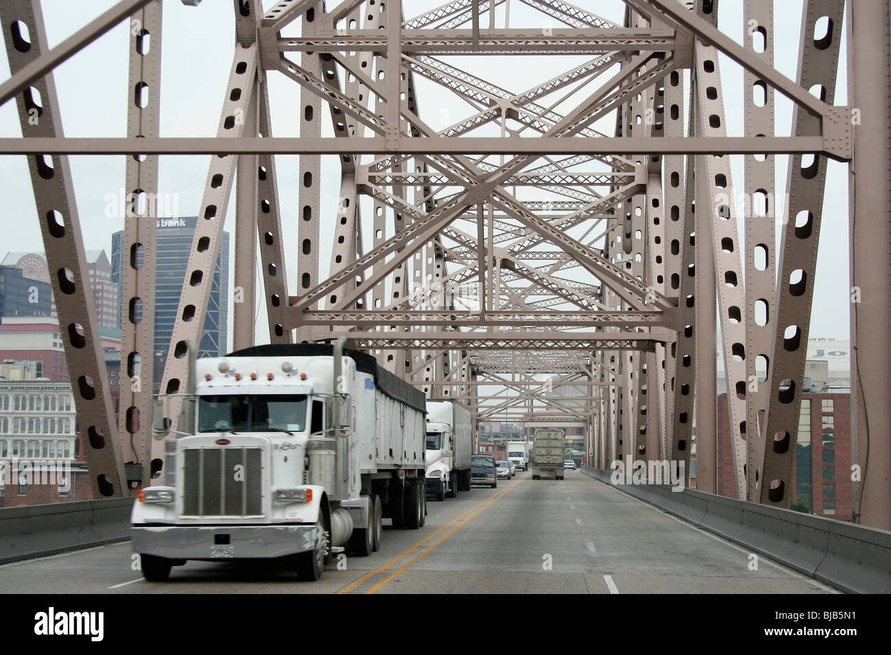 A steel bridge, Chicago, United States of America Stock Photo - Alamy