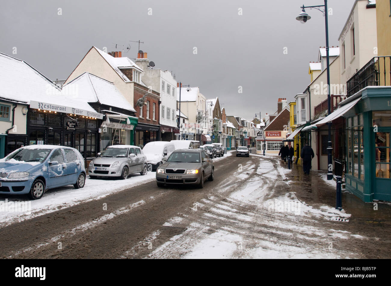 harbour street snow whitstable kent england uk Stock Photo - Alamy