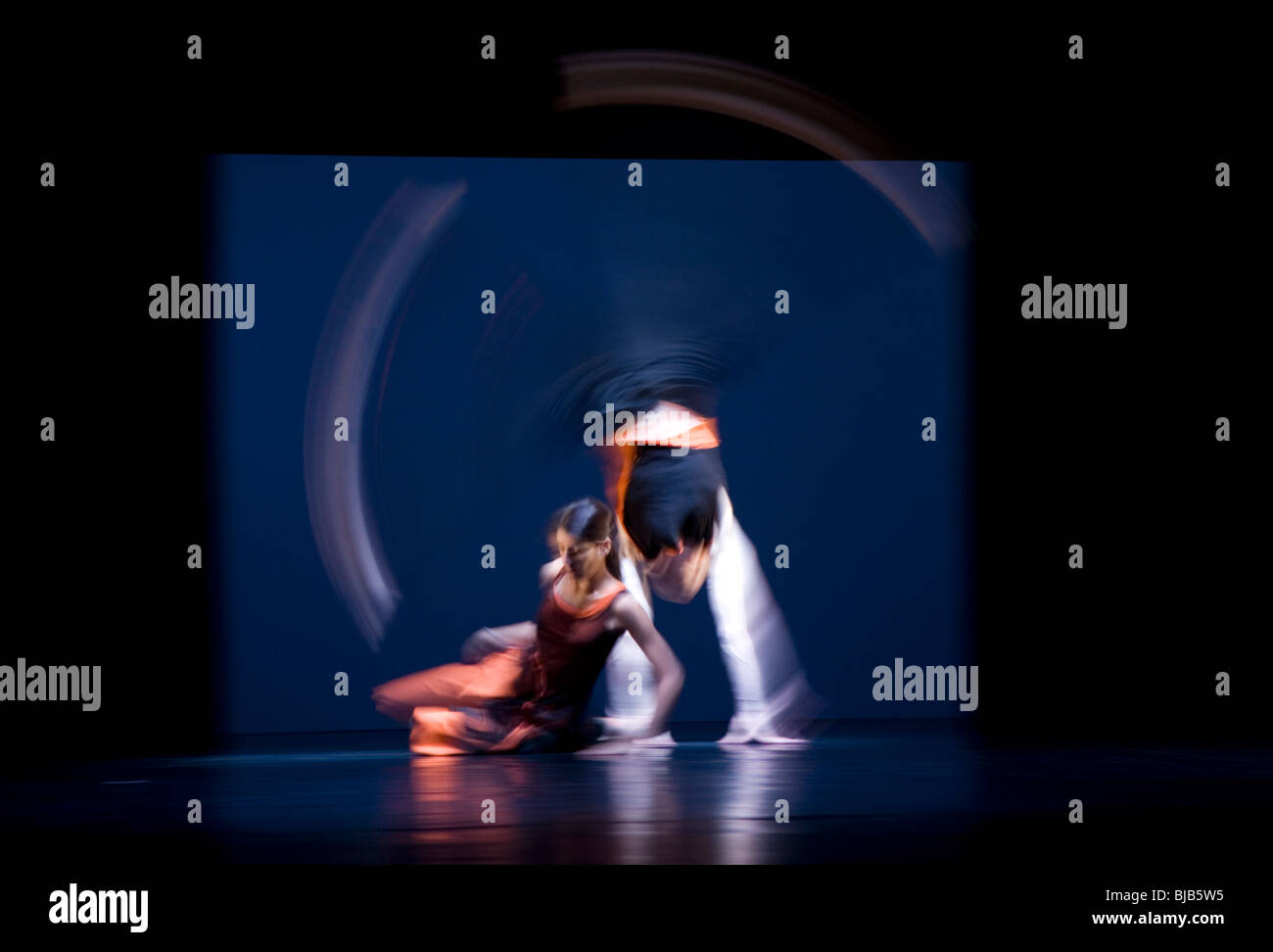 Modern ballet hi-res stock photography and images - Alamy