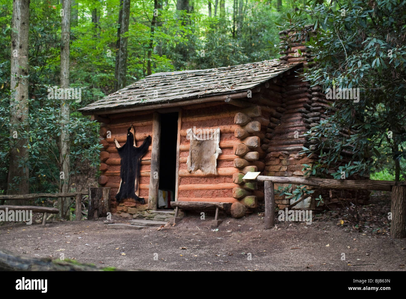 Cherokee native Americans tribe Reservation NC Oconaluftee Village ...