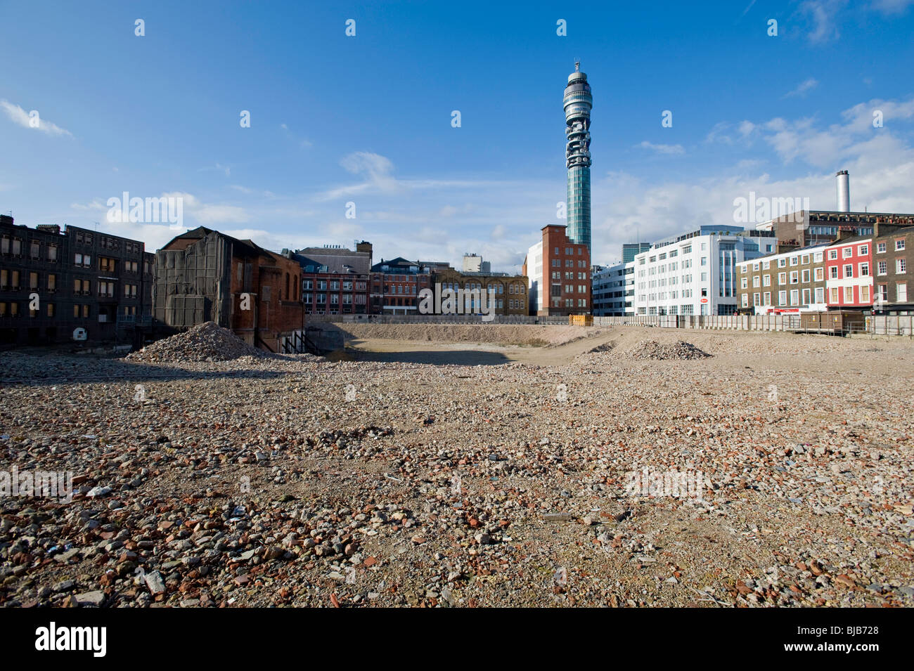 Empty land uk hi-res stock photography and images - Alamy