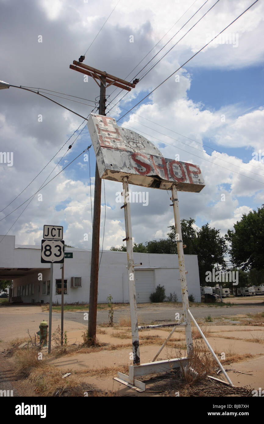 Old shop sign, Shamrock, USA Stock Photo - Alamy