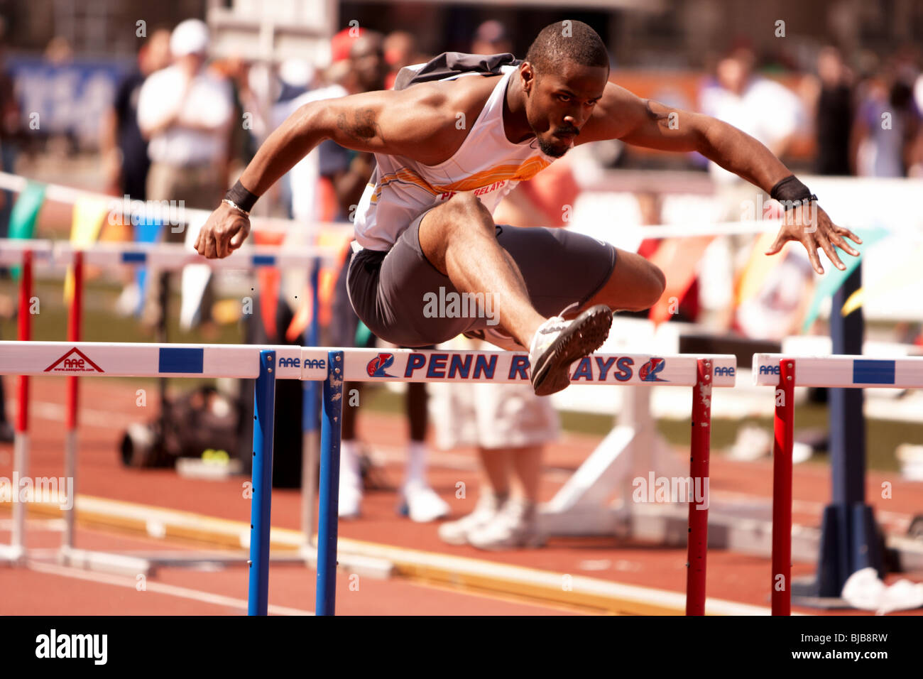 Hurdler stretch hi-res stock photography and images - Alamy