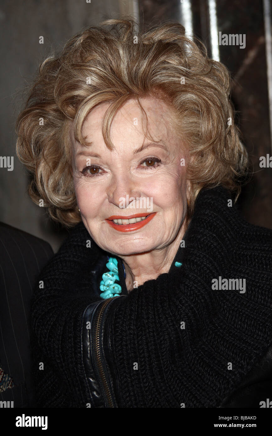 CORA SUE COLLINS CATS OPENING NIGHT PANTAGES THEATRE HOLLYWOOD LOS ...