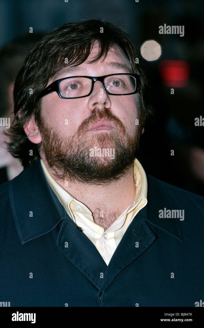 NICK FROST HOW TO LOSE FRIENDS AND ALIENATE PEOPLE FILM PREMIERE EMPIRE ...