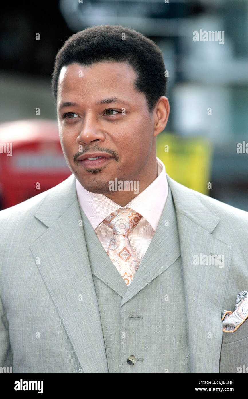 Iron man 2008 terrence howard hi-res stock photography and images - Alamy