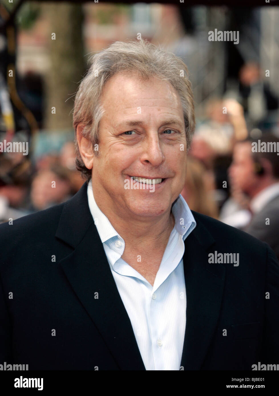 Charles roven hi-res stock photography and images - Alamy