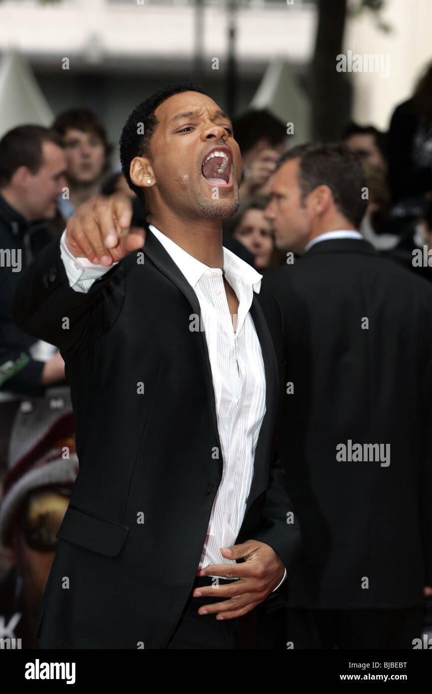 WILL SMITH HANCOCK FILM PREMIERE VUE CINEMA WEST END LEICESTER SQUARE ...