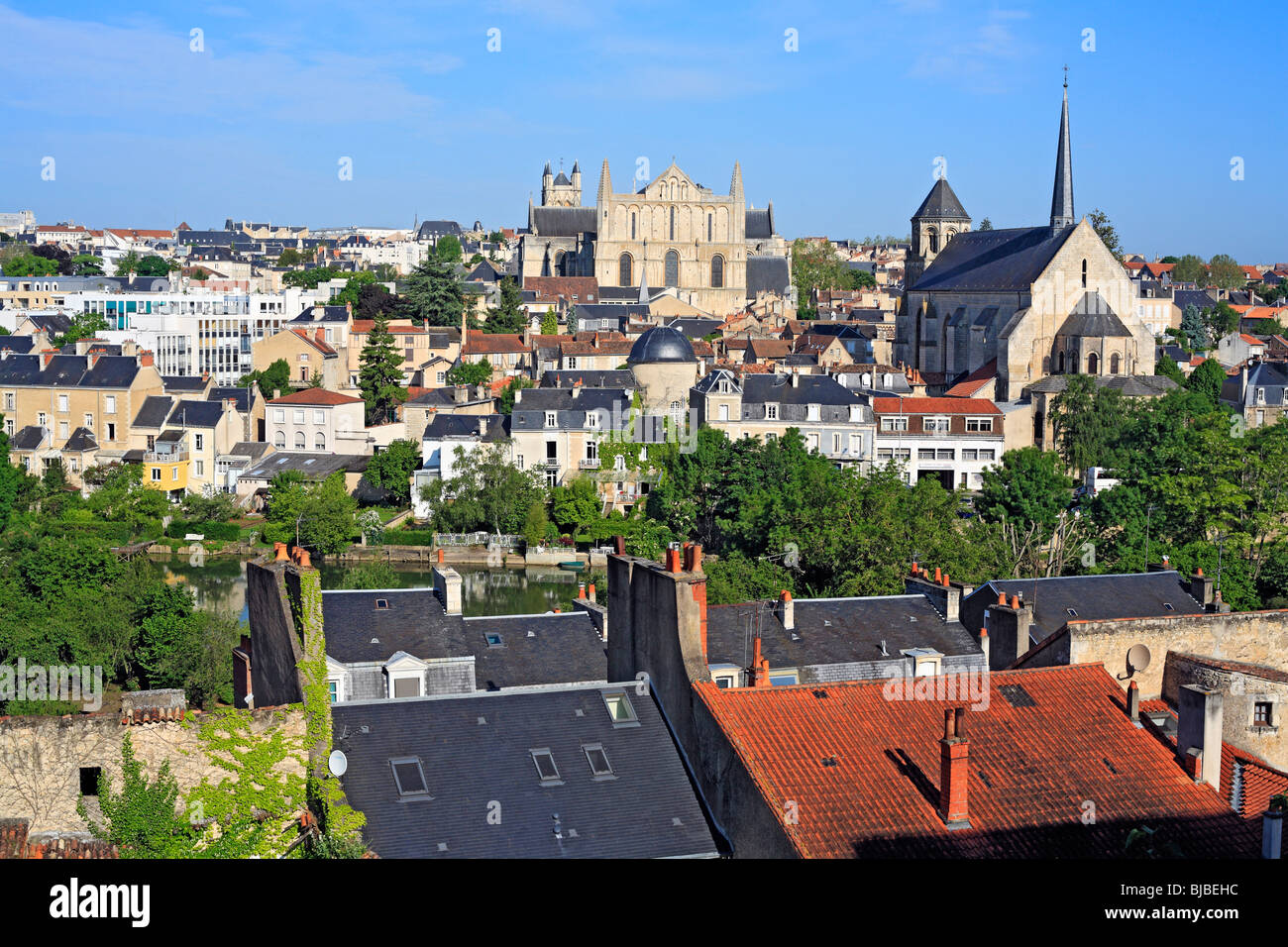 Poitiers High Resolution Stock Photography and Images - Alamy