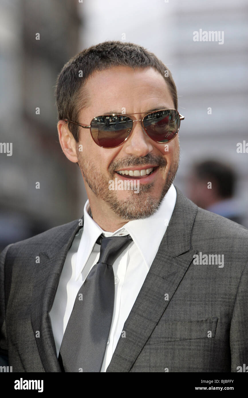 ROBERT DOWNEY JR IRON MAN FILM PREMIERE ODEON CINEMA WEST END LEICESTER ...