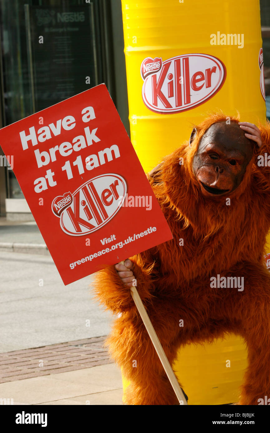 Greenpeace protest outside Nestle HQ Stock Photo - Alamy