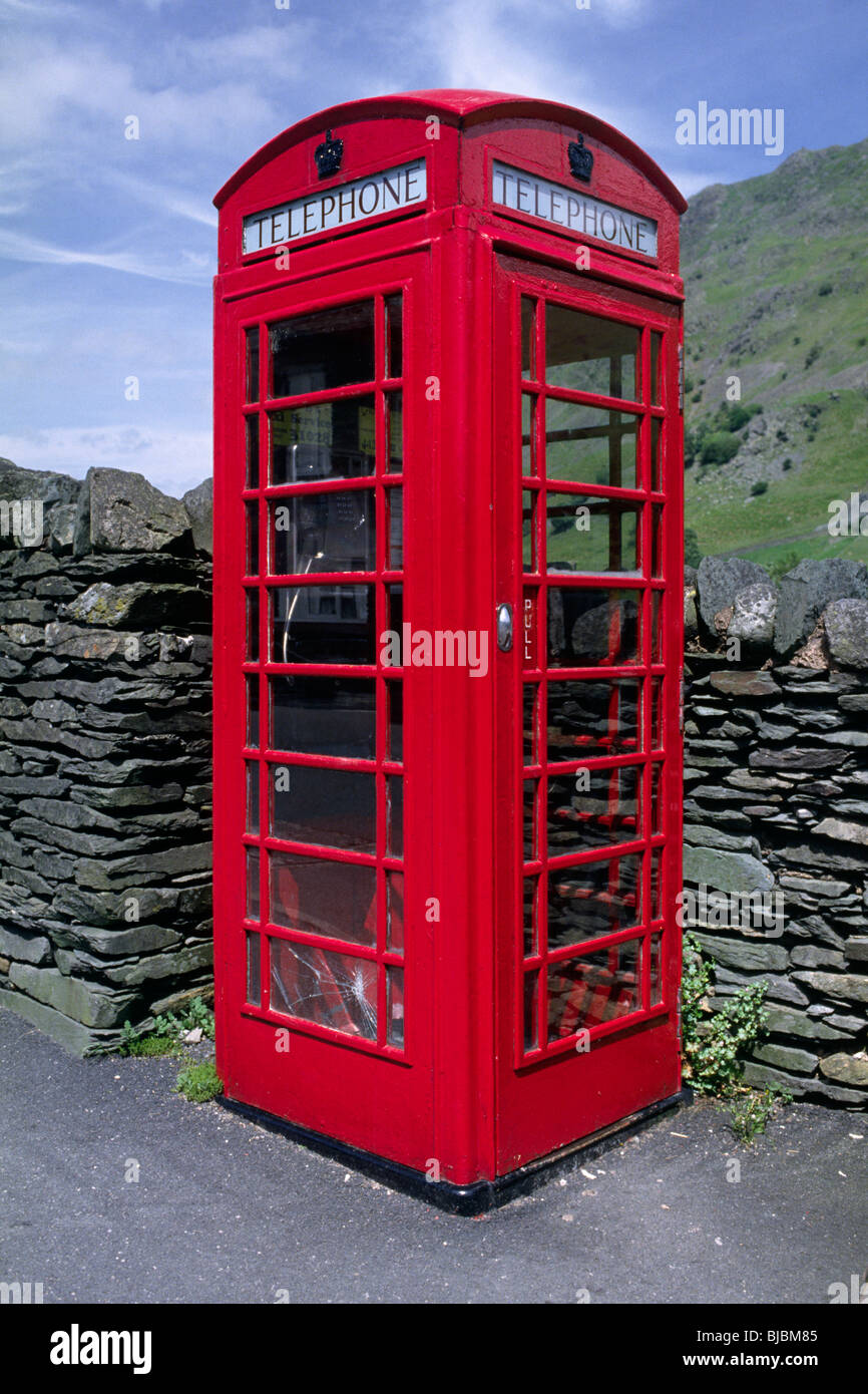 Phones payphones nobody hi-res stock photography and images - Alamy