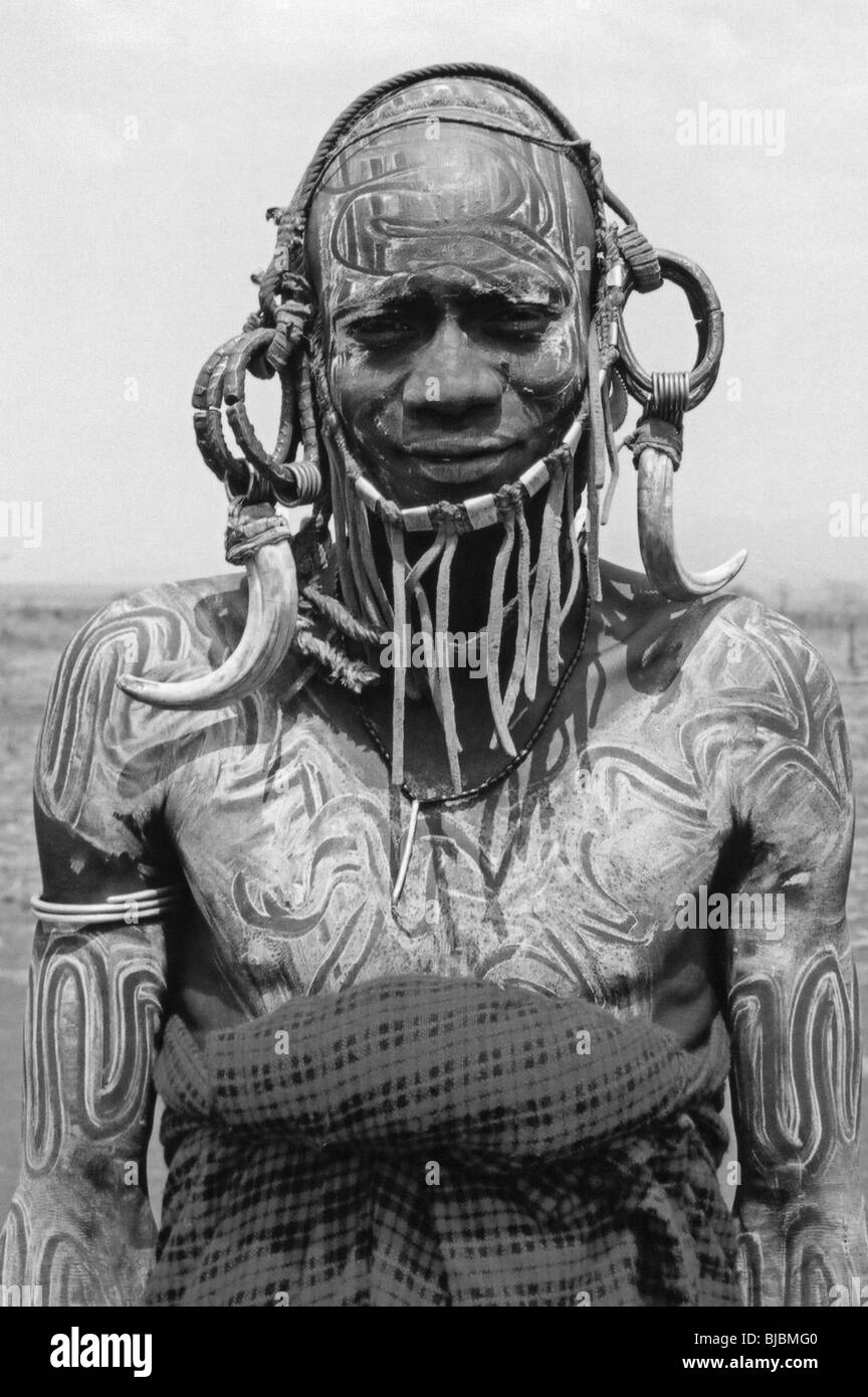 People tribe Black and White Stock Photos & Images - Alamy