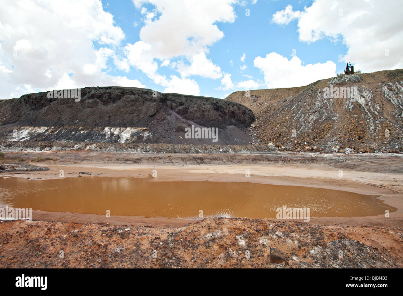 Mine heap, Broken Hill mining town, NSW, Australia Stock Photo - Alamy