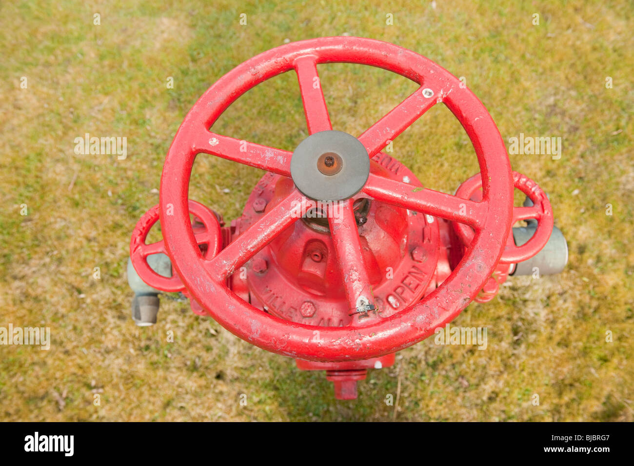 Fire hydrant uk hi-res stock photography and images - Alamy
