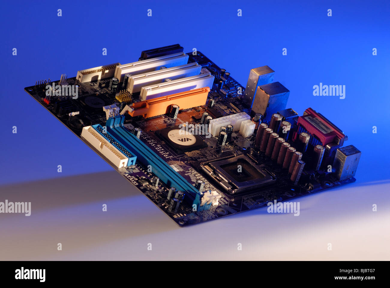 Old desktop computer Cut Out Stock Images & Pictures - Alamy