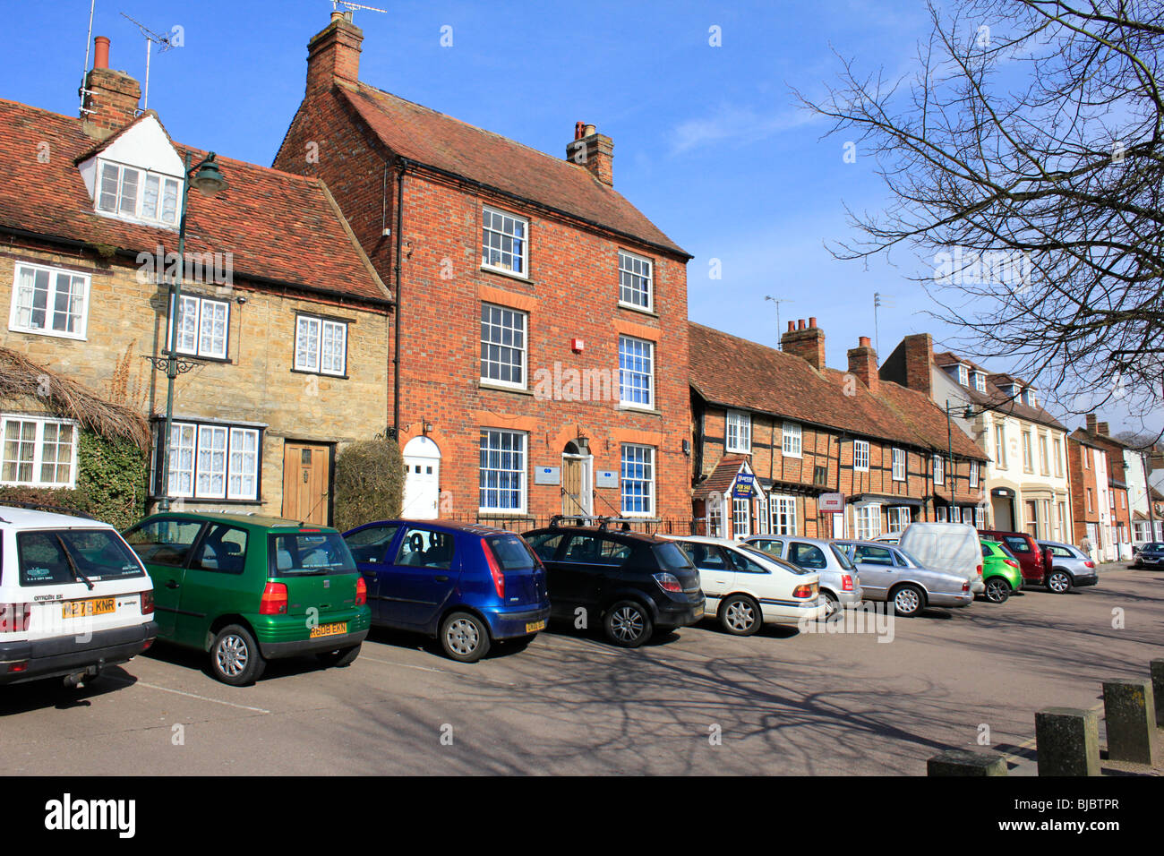 buckingham town centre high street buckinghamshire england uk gb Stock Photo - Alamy