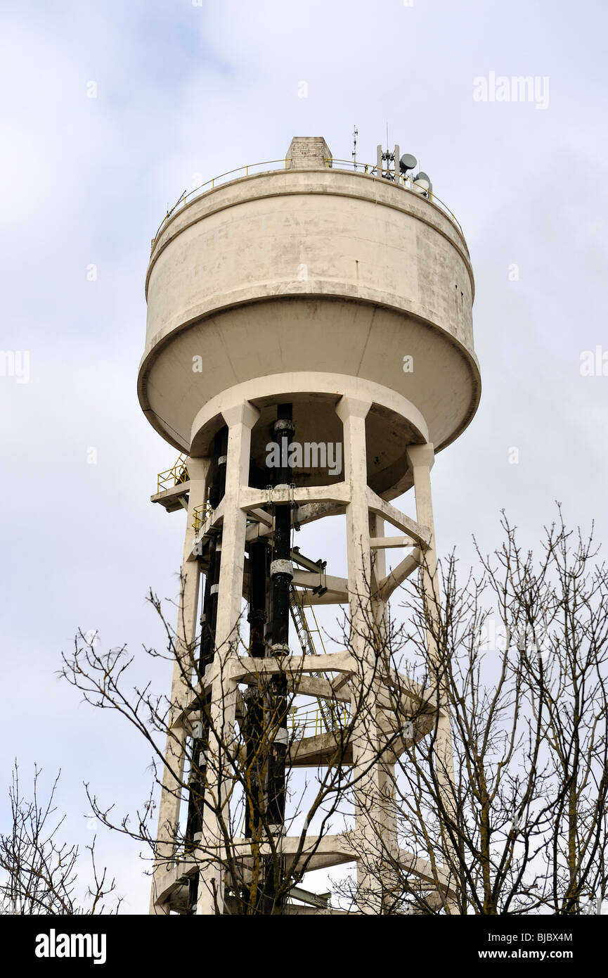 Water storage tower hi-res stock photography and images - Alamy