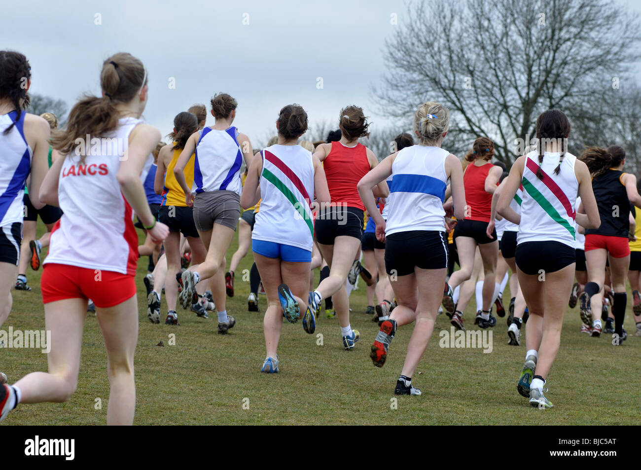 Girls Cross Country High Resolution Stock Photography and Images - Alamy