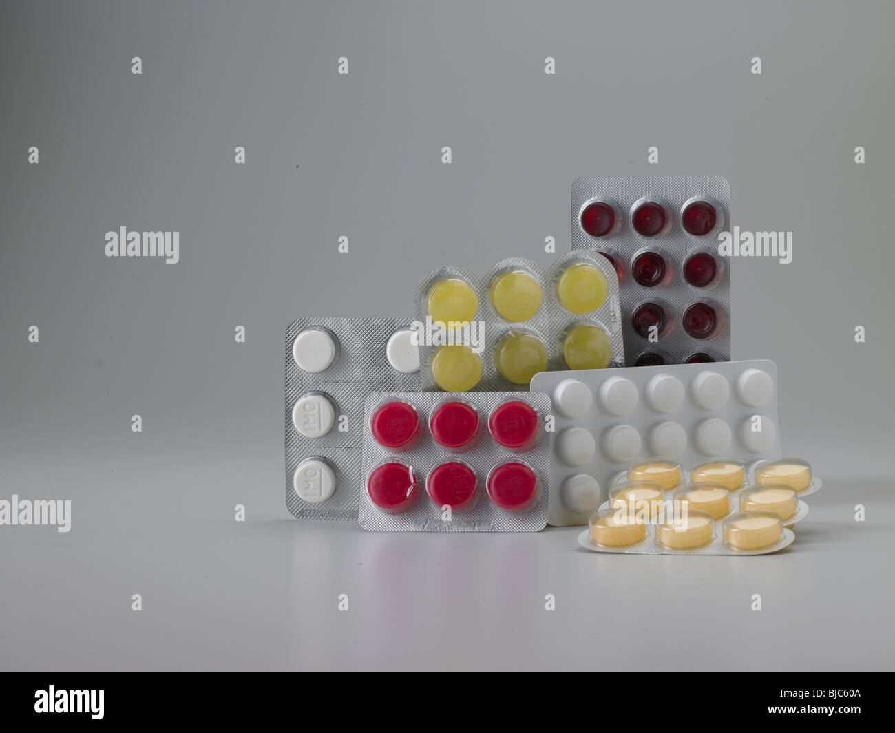 Pharmaceutical tablets hi-res stock photography and images - Alamy