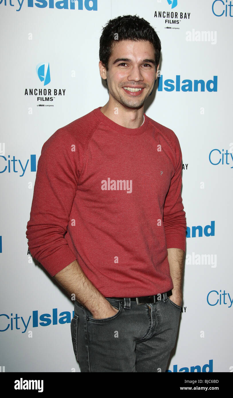 STEVEN STRAIT CITY ISLAND LOS ANGELES PREMIERE LOS ANGELES CA USA 14 ...
