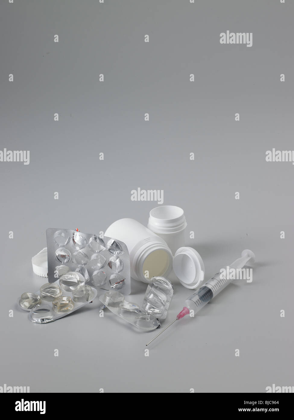 Pharmaceutical waste hi-res stock photography and images - Alamy