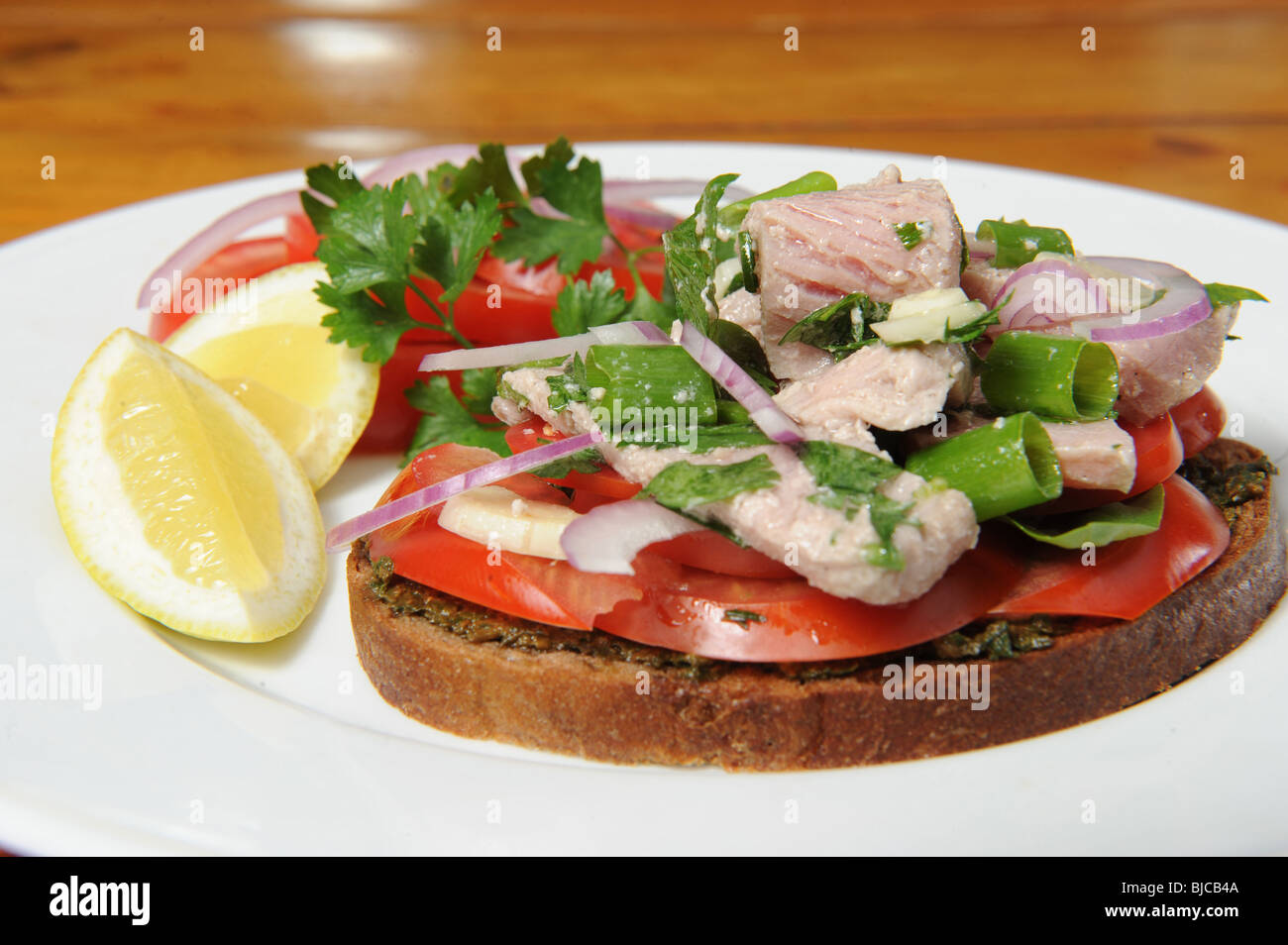 cooking tuna fish Stock Photo - Alamy