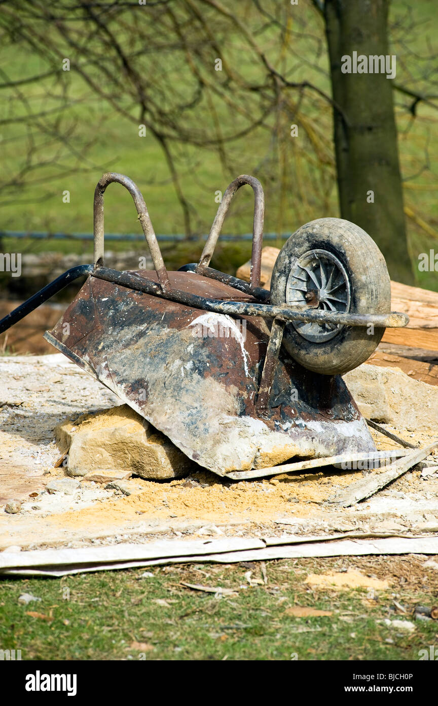 Cement wheelbarrow hi-res stock photography and images - Alamy