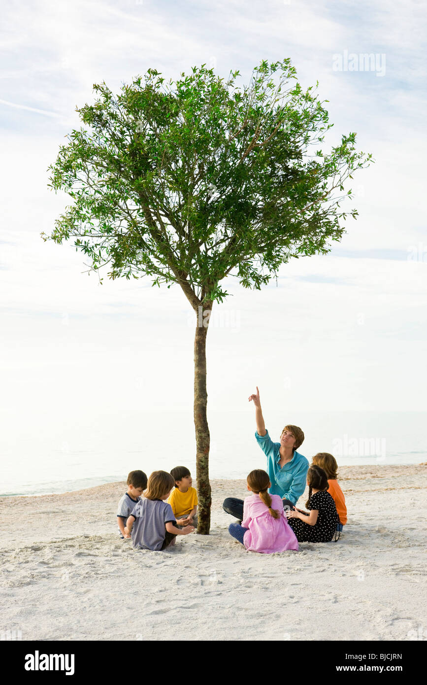Teaching children about the environment Stock Photo - Alamy