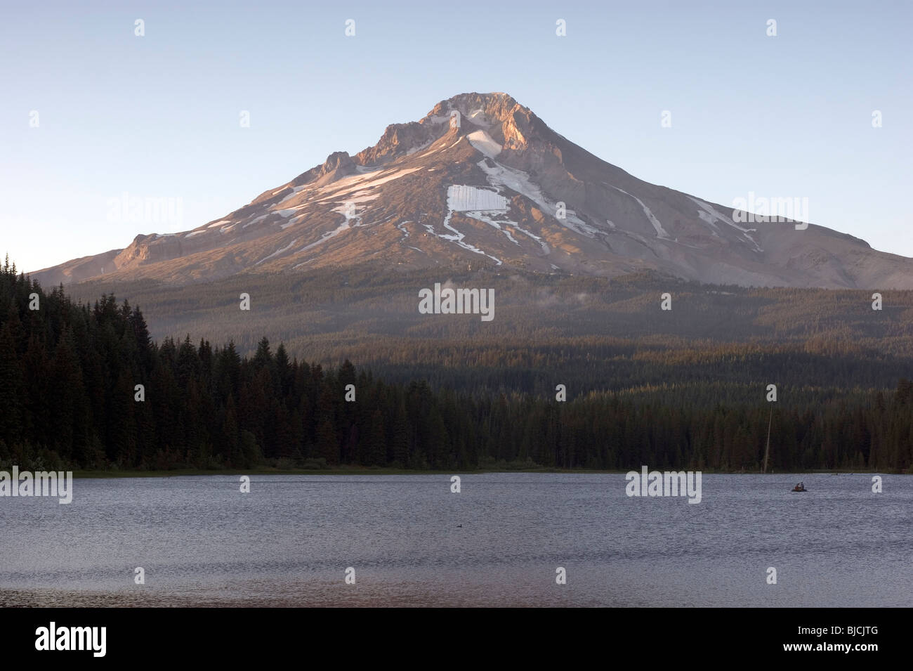 Trillium Lake Mount Hood Oregon State USA United States North America ...