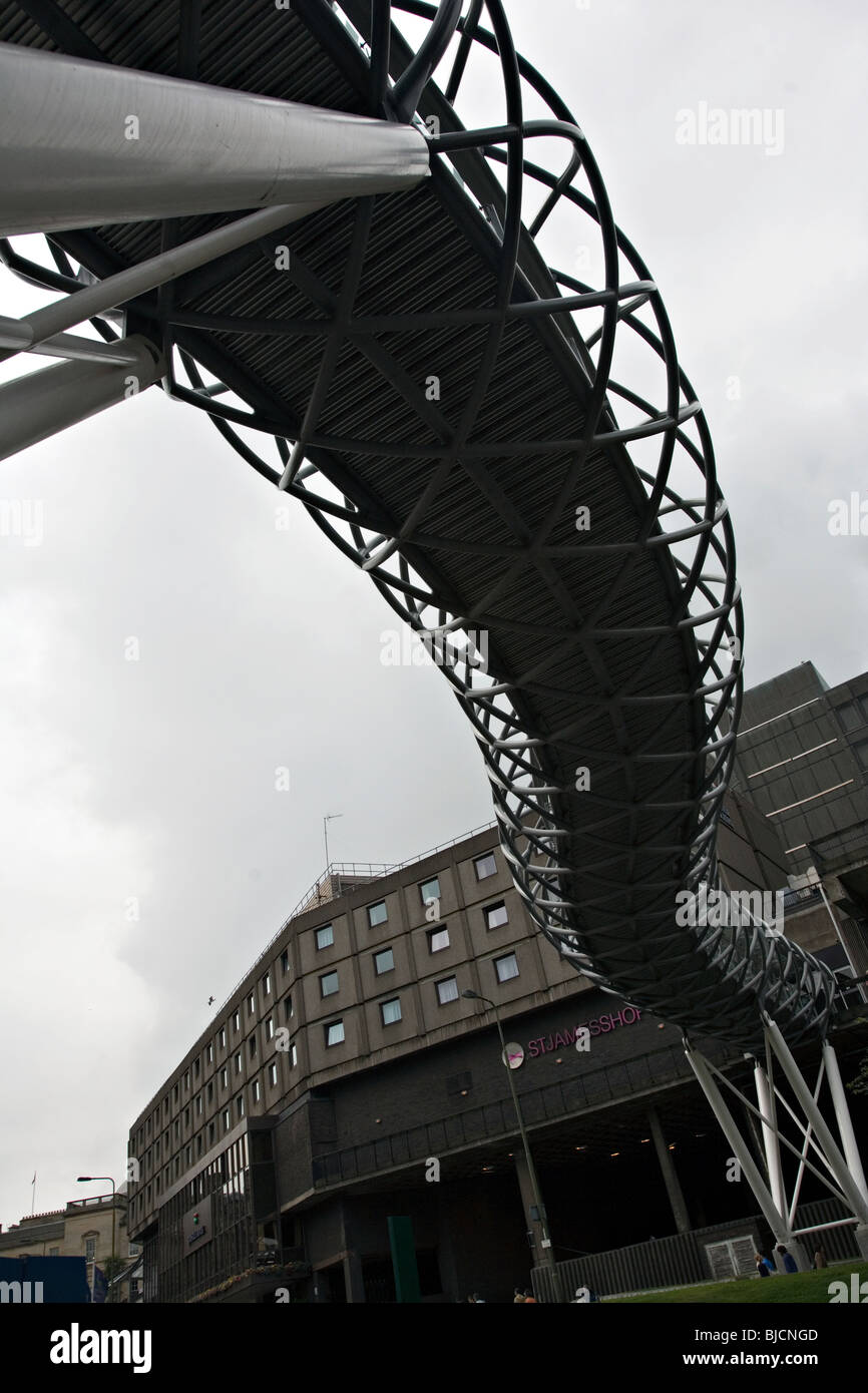 Edinburgh modern bridge hi-res stock photography and images - Alamy