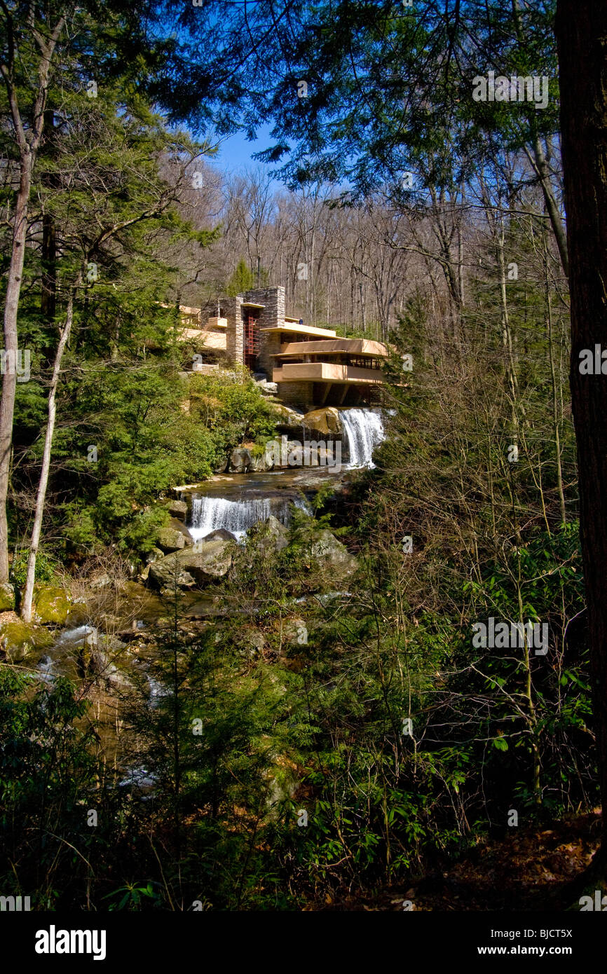 Fallingwater hi-res stock photography and images - Alamy