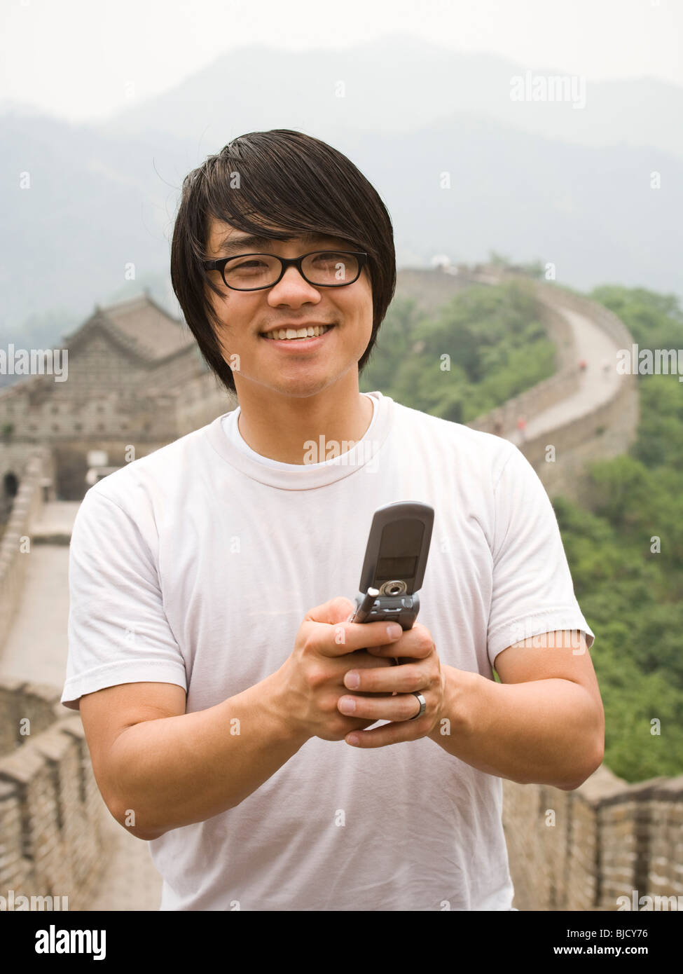 Happy man great wall china hi-res stock photography and images - Alamy