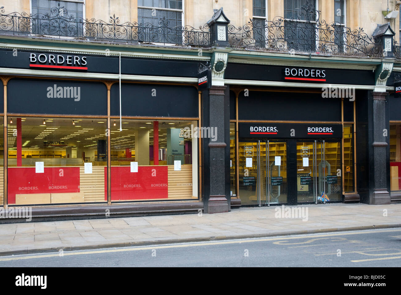 Empty borders hi-res stock photography and images - Alamy