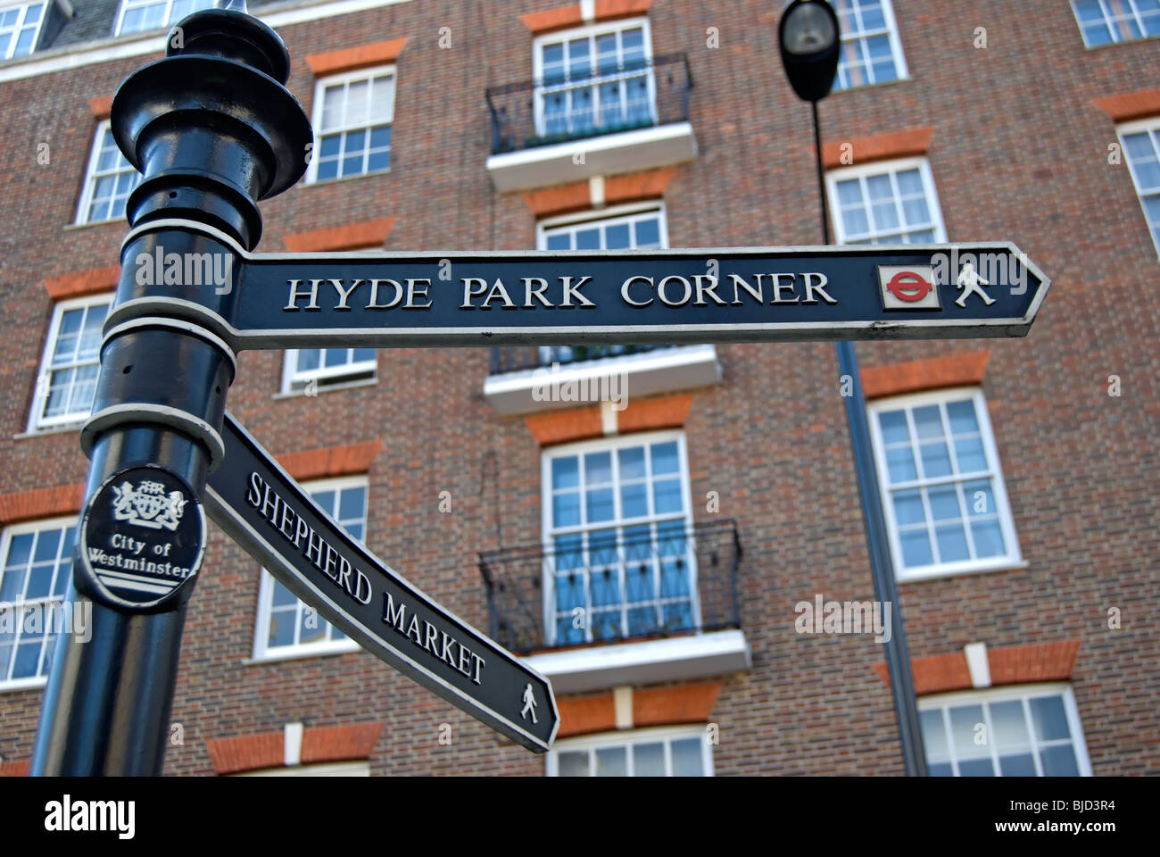 Shepherd's market mayfair hi-res stock photography and images - Alamy