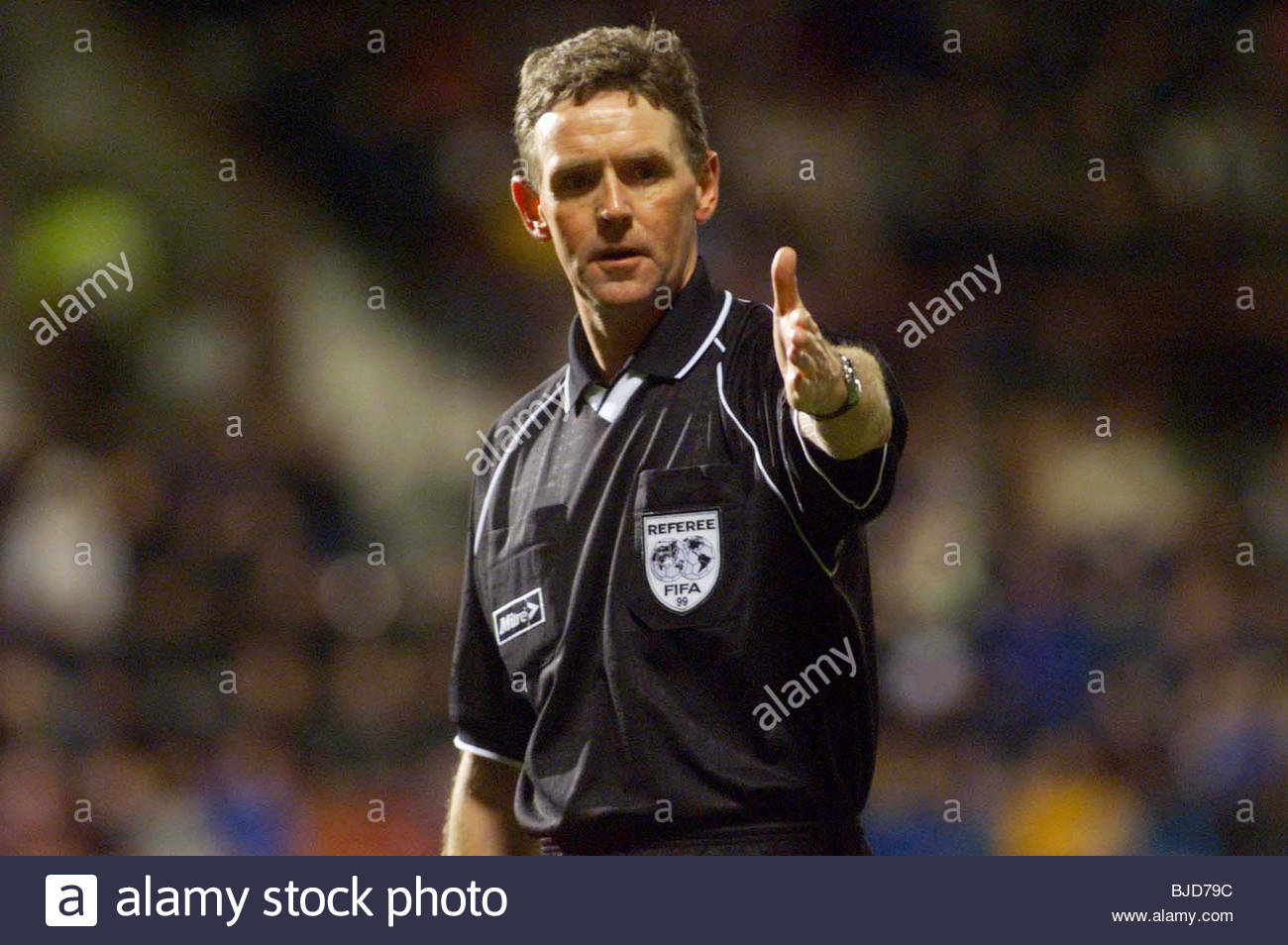 Referee Hugh Dallas Stock Photos & Referee Hugh Dallas Stock Images - Alamy