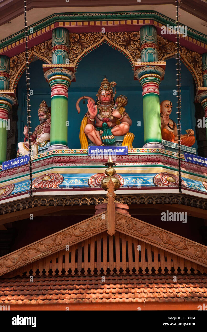 India, Kerala, Kochi, Ernakulam Shiva Temple, Sree Hanuman Kovil temple ...