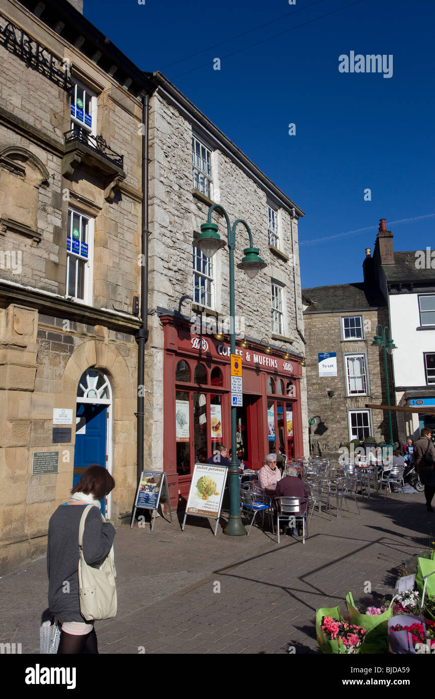 Kendal Market Square Cafes Stock Photo - Alamy