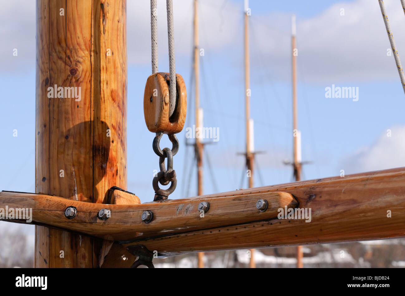 Boom boat hi-res stock photography and images - Alamy