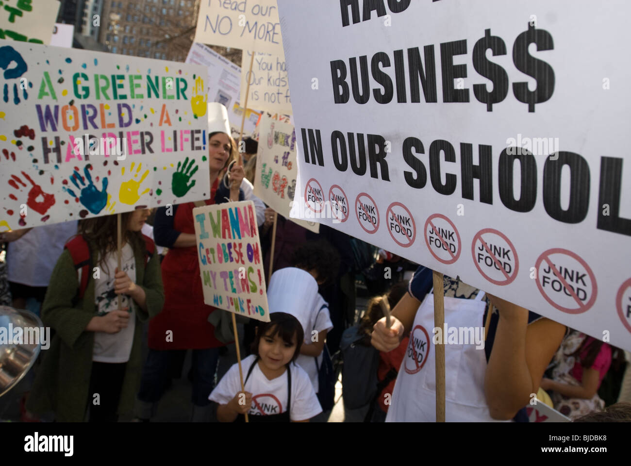 Parents and children rally against New York Dept. of Education ban on ...