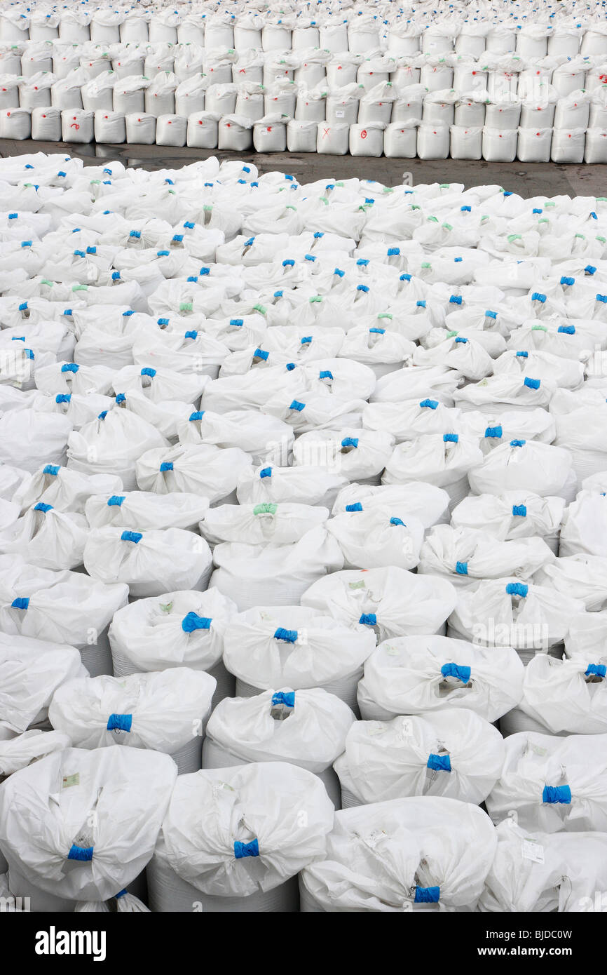 Exterior white goods hi-res stock photography and images - Alamy